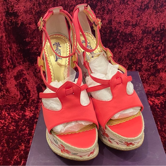 Hale Bob | Shoes | Bnib Hale Bob Platform Wedge Heels Never Worn Pink ...